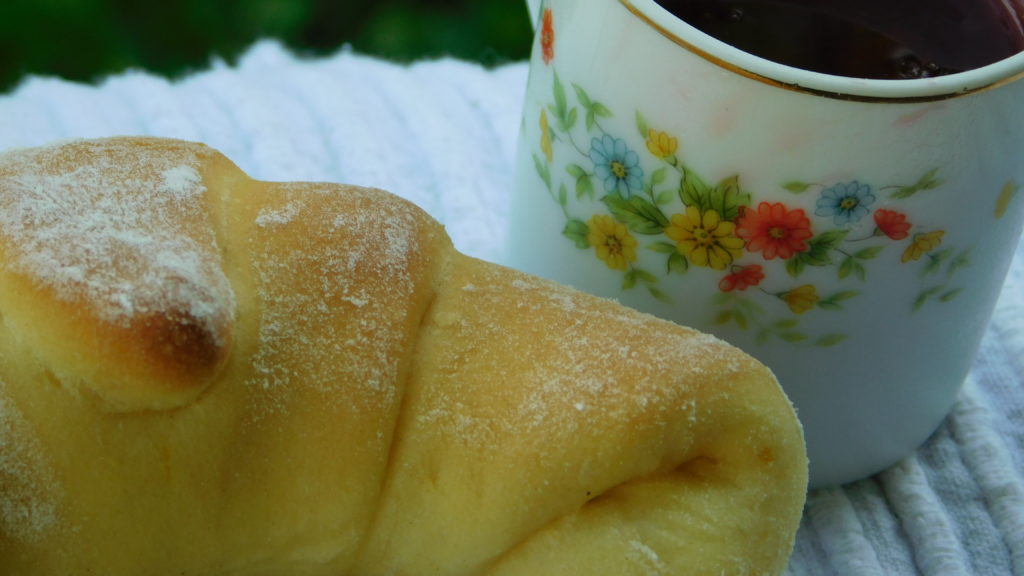 Butterhorns for Your Feast - 10 Cents of Dates